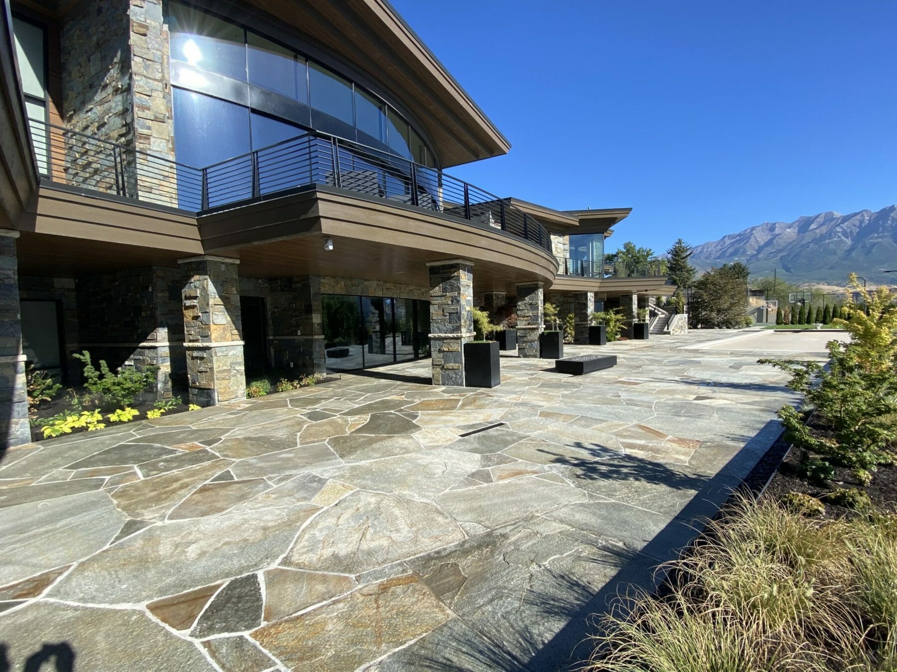 Silver Quartzite - Artistic Stone Masonry